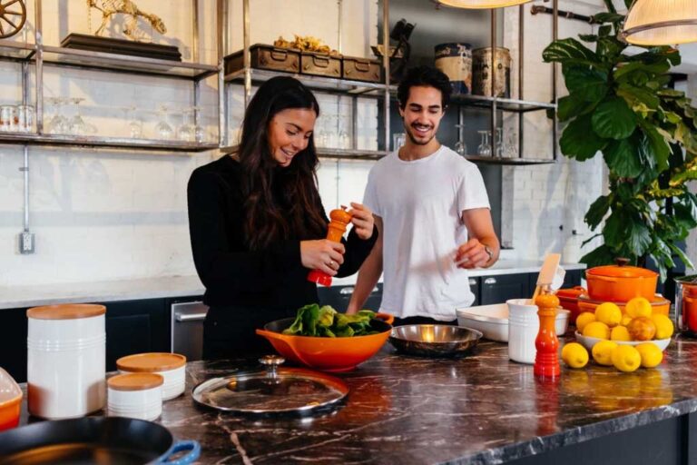 12 Creative Ways to Make Time for Your Partner in a Busy Schedule ...